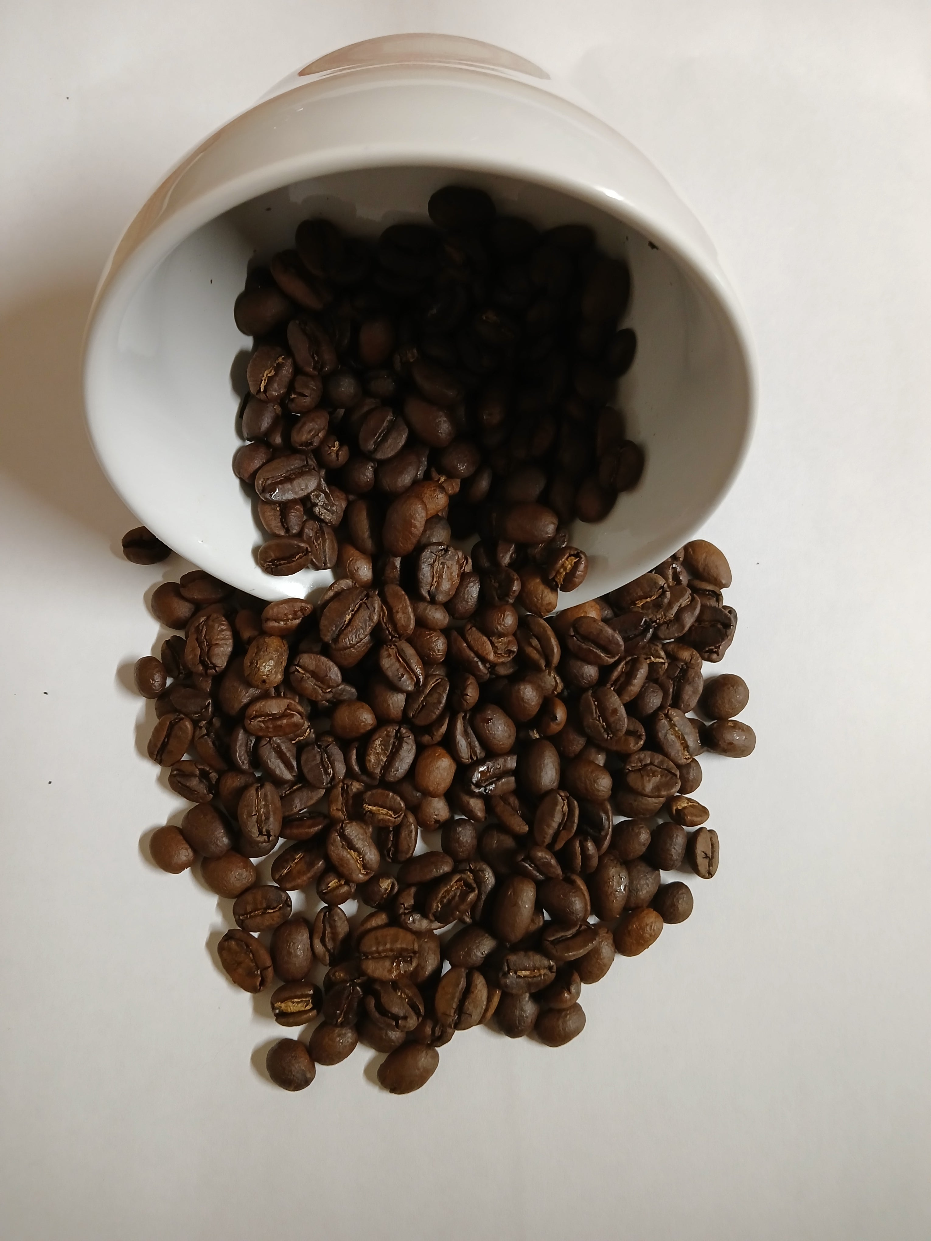 ROASTED COFFEE: Premium,rich aroma, bold flavors, velvety smooth coffe ...